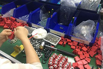 Standard international production department, implement “three unify ...